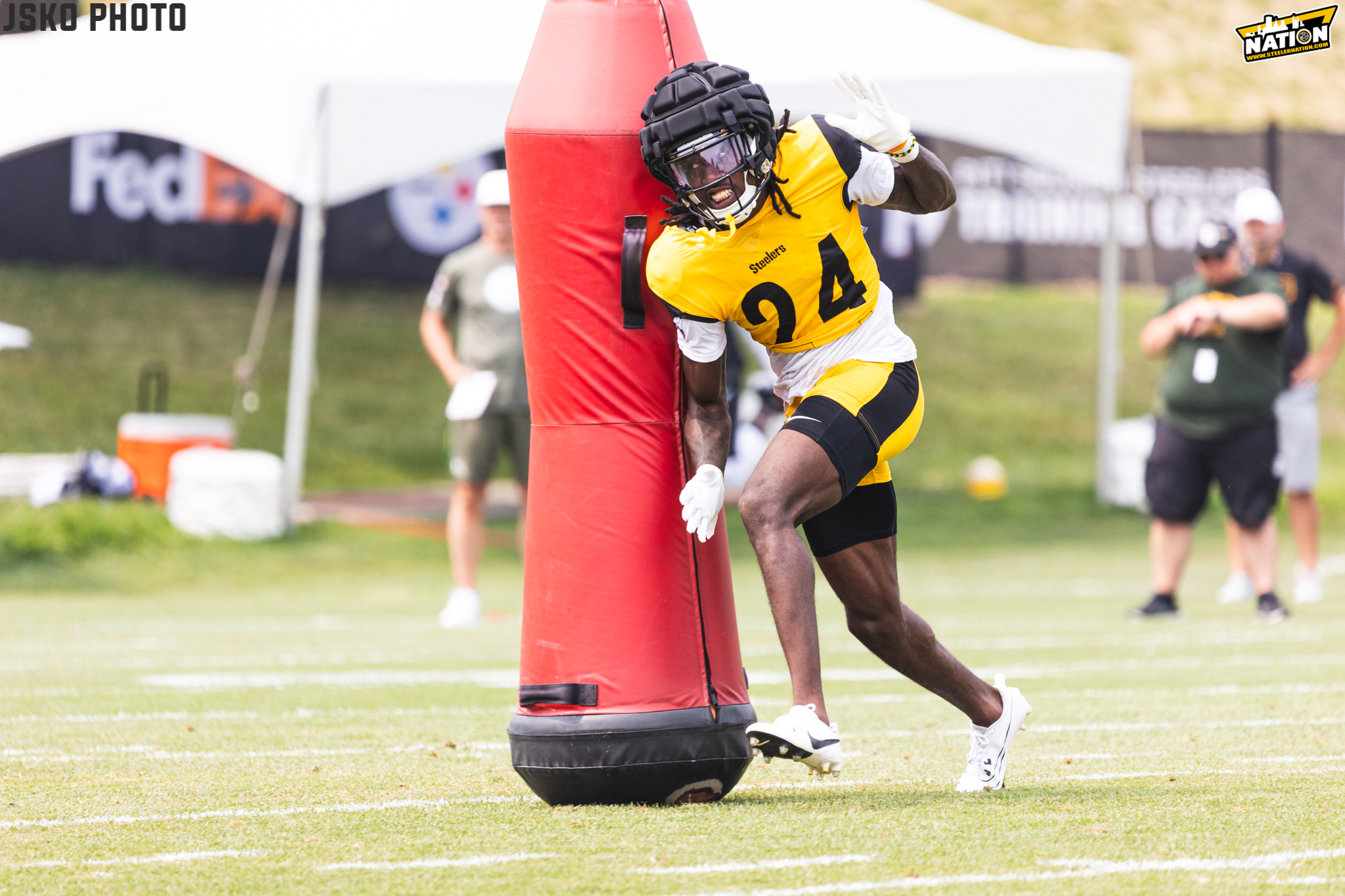 Steelers' Joey Porter Jr. Delivers Direct Statement On CB Situation: "Did Not Like That"